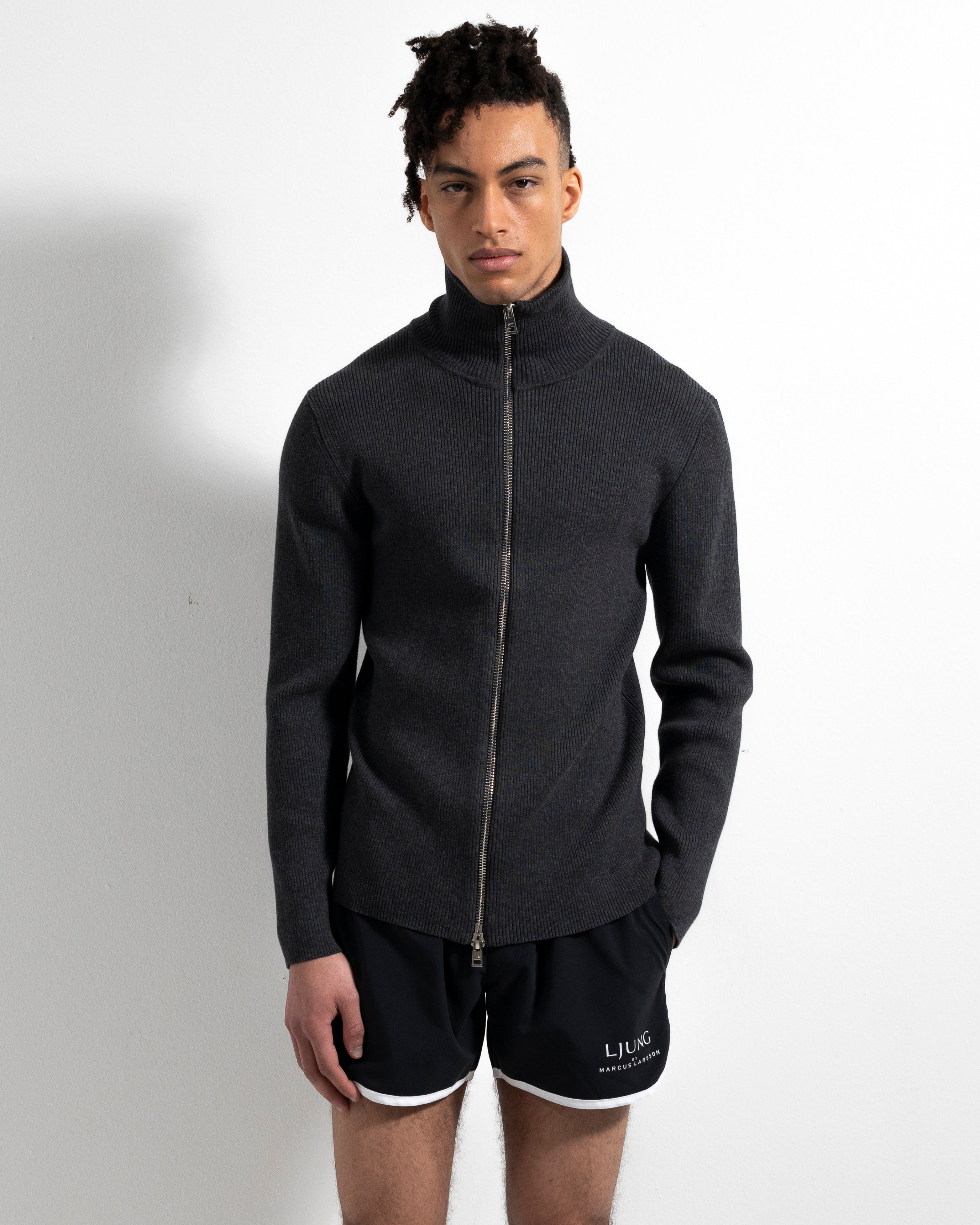 Stickade tröjor | Ljung av Marcus Larsson – Ljung by Marcus Larsson